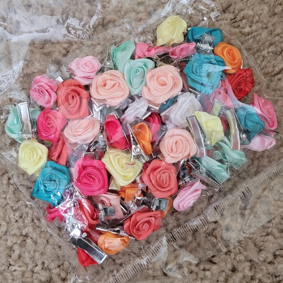 Accessories | 6 Pieces Mini Rose Rolled Flower Tiny Hair Clip ...
